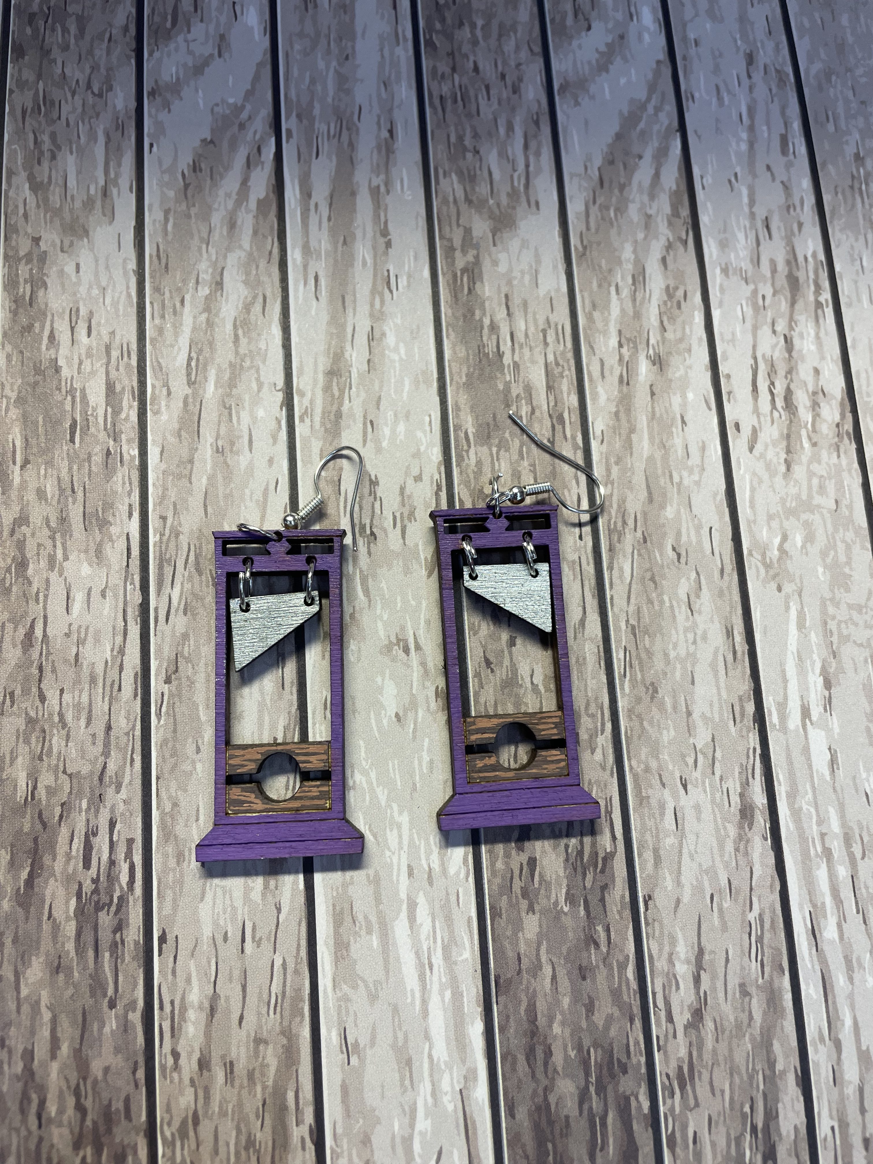 Guillotine Earrings - homemadehandcrafts.net